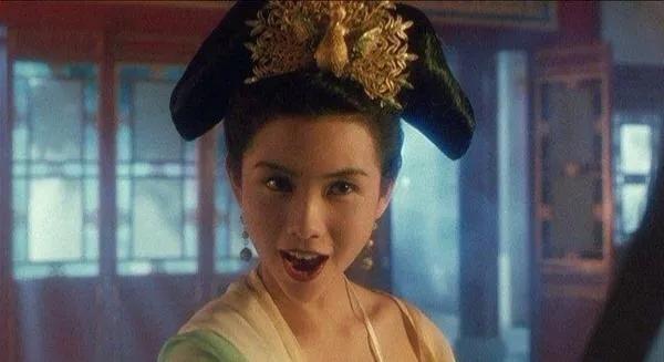 Looking back at the "porn star goddess" Qiu Shuzhen, life is ups and ...