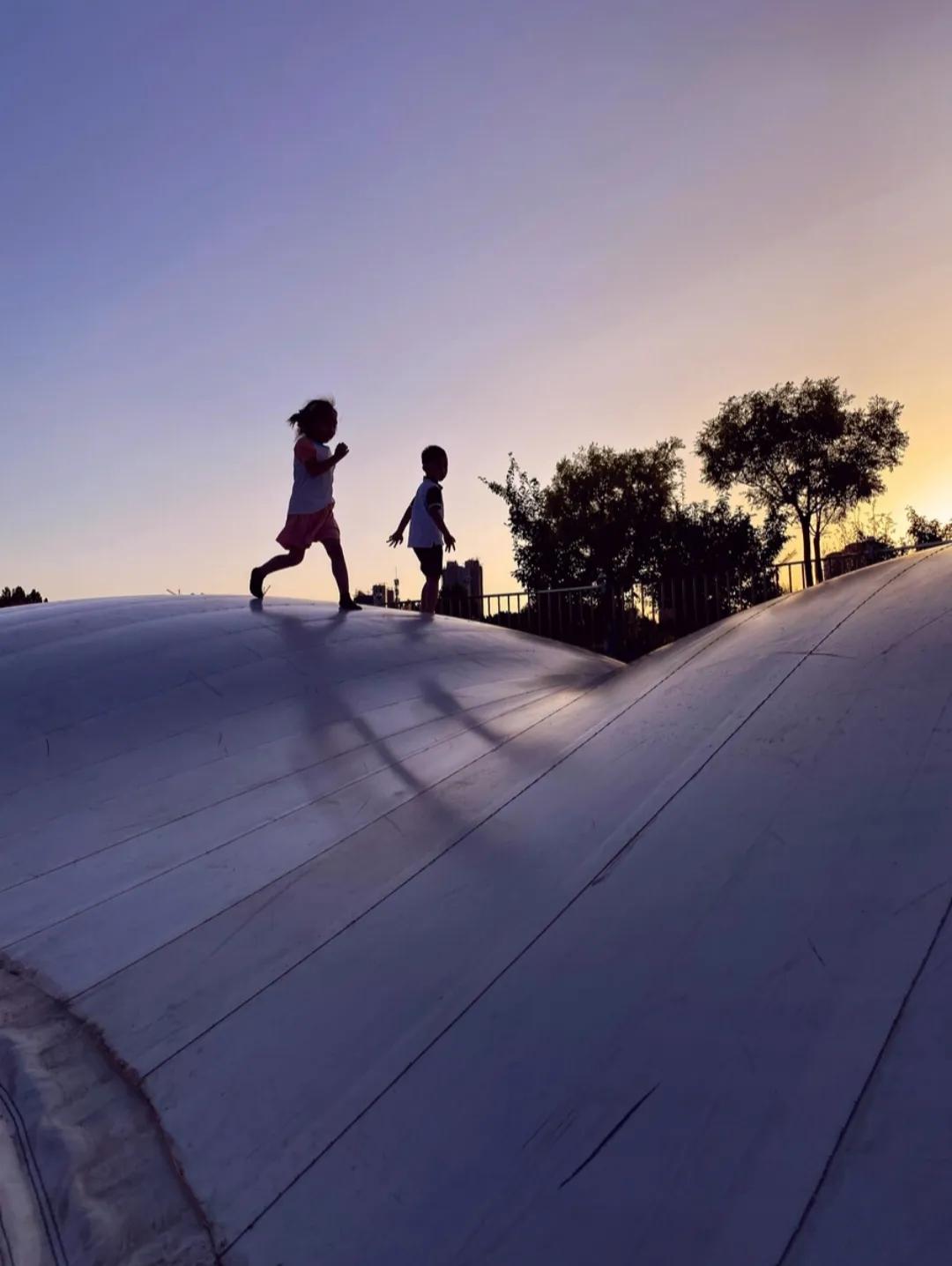 The truth is slowly disappearing - iNEWS