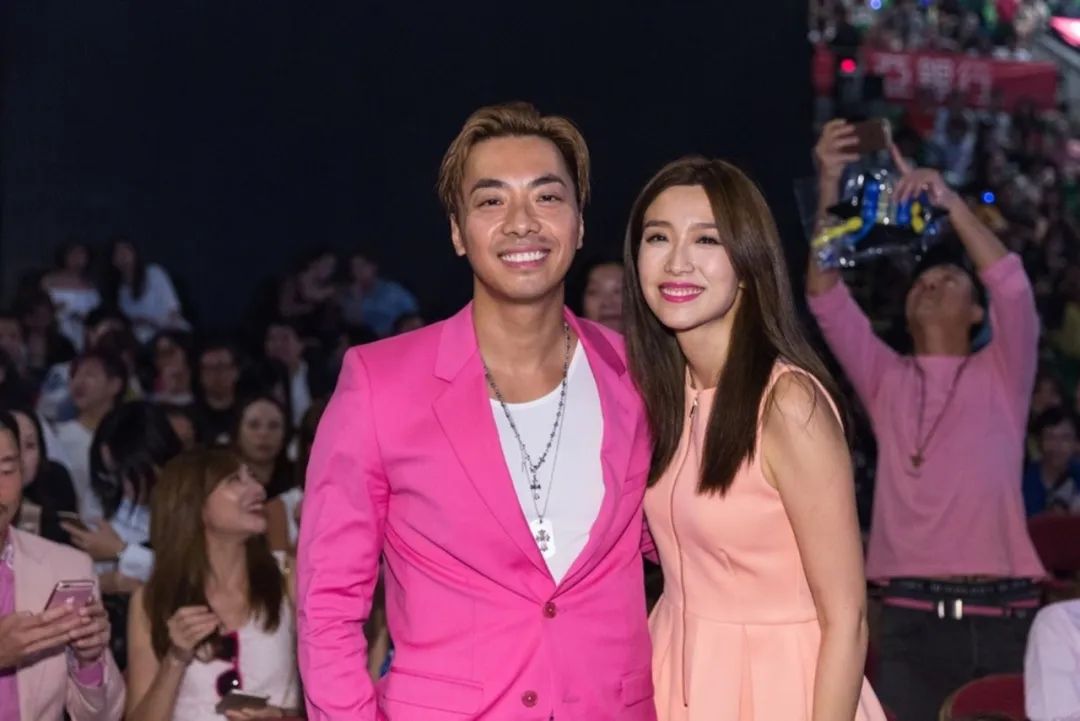 The 35-year-old Hong Kong female singer secretly married Yao Ziling's ...