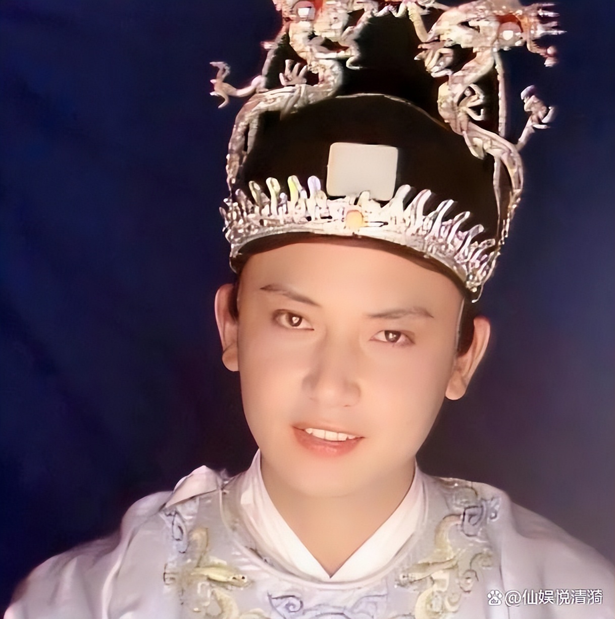 The "red and phoenix eyes" of these 5 male stars are so beautiful. They ...