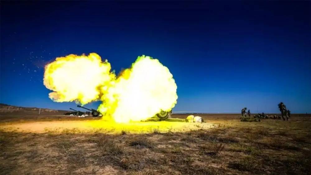 30 heavy guns are adjusted to shoot various elements Thousands of ...