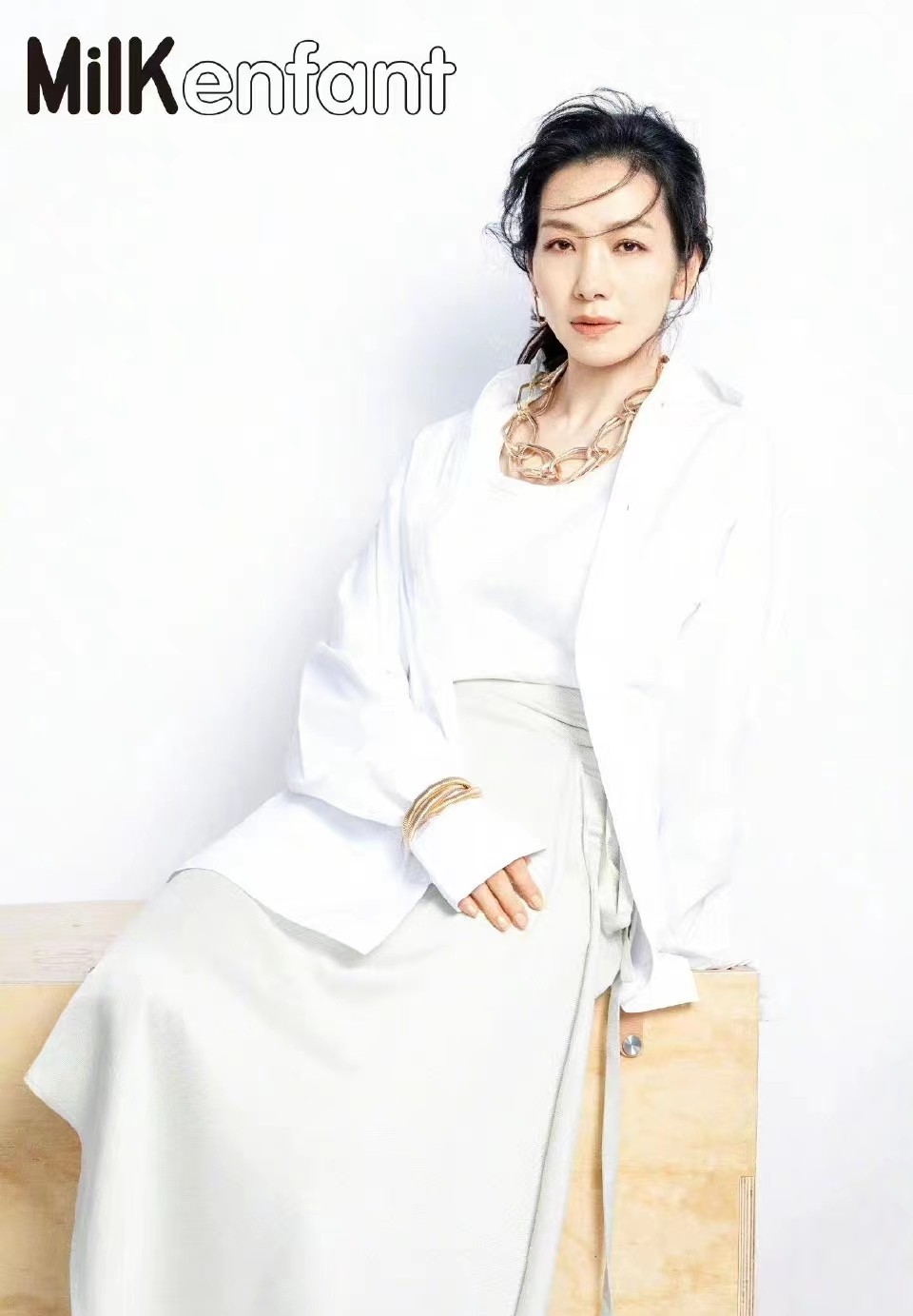 Hu Jun's 1.8 meter daughter is really generous! Inherited mother's ...