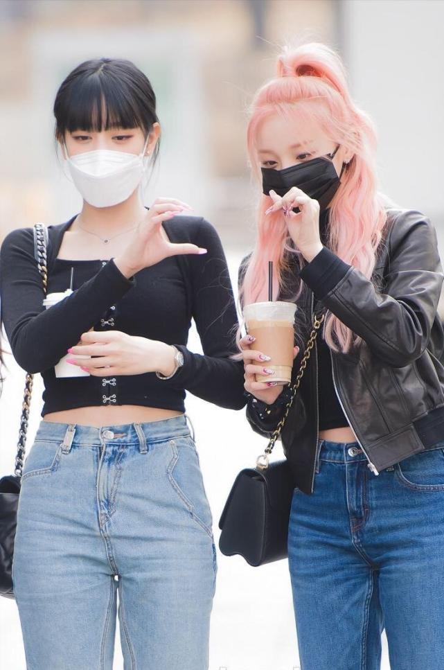 Song Yuqi's beautiful photos at work have been exposed, showing a ...