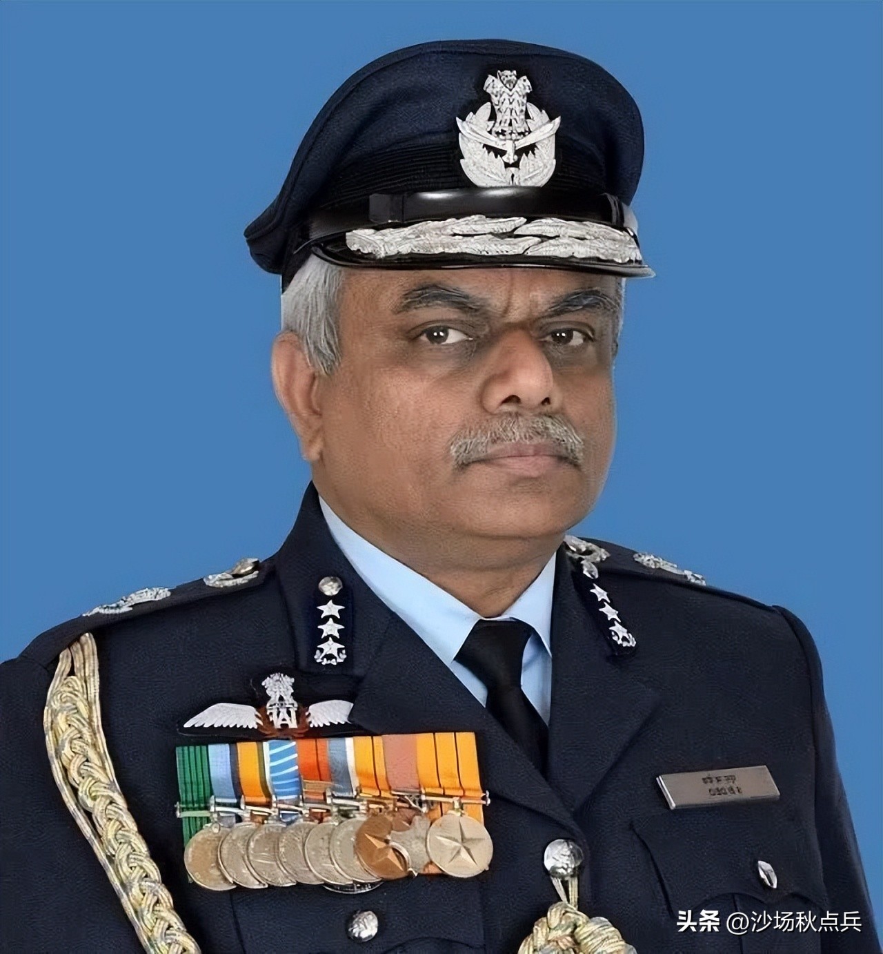 Suicide on duty?The Navy's top sharpshooter shot a 100-meter target ...