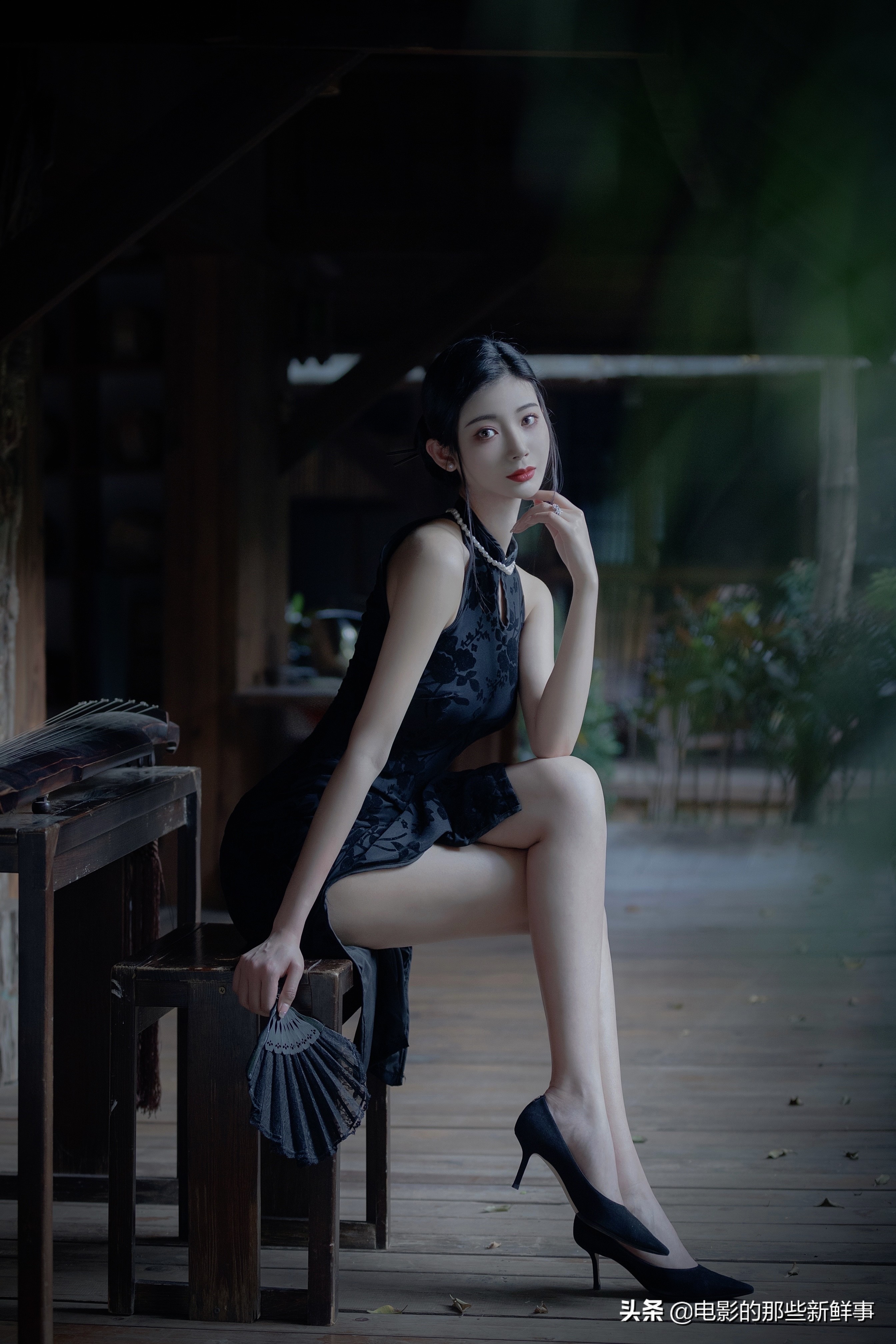 The most feminine photo of actress Wang Xingchen in 1999, the figure is too perfect - iNEWS