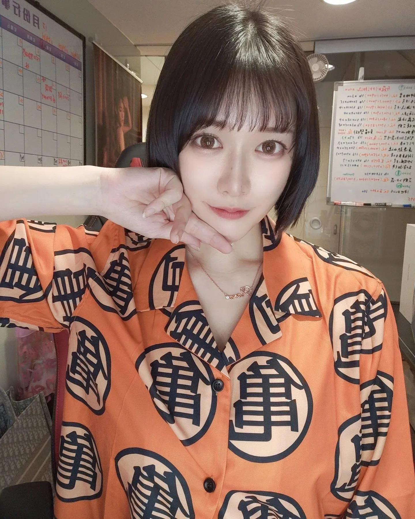 Fitness goddess He Yuxuan's beautiful life!Perfect body show, fans can ...