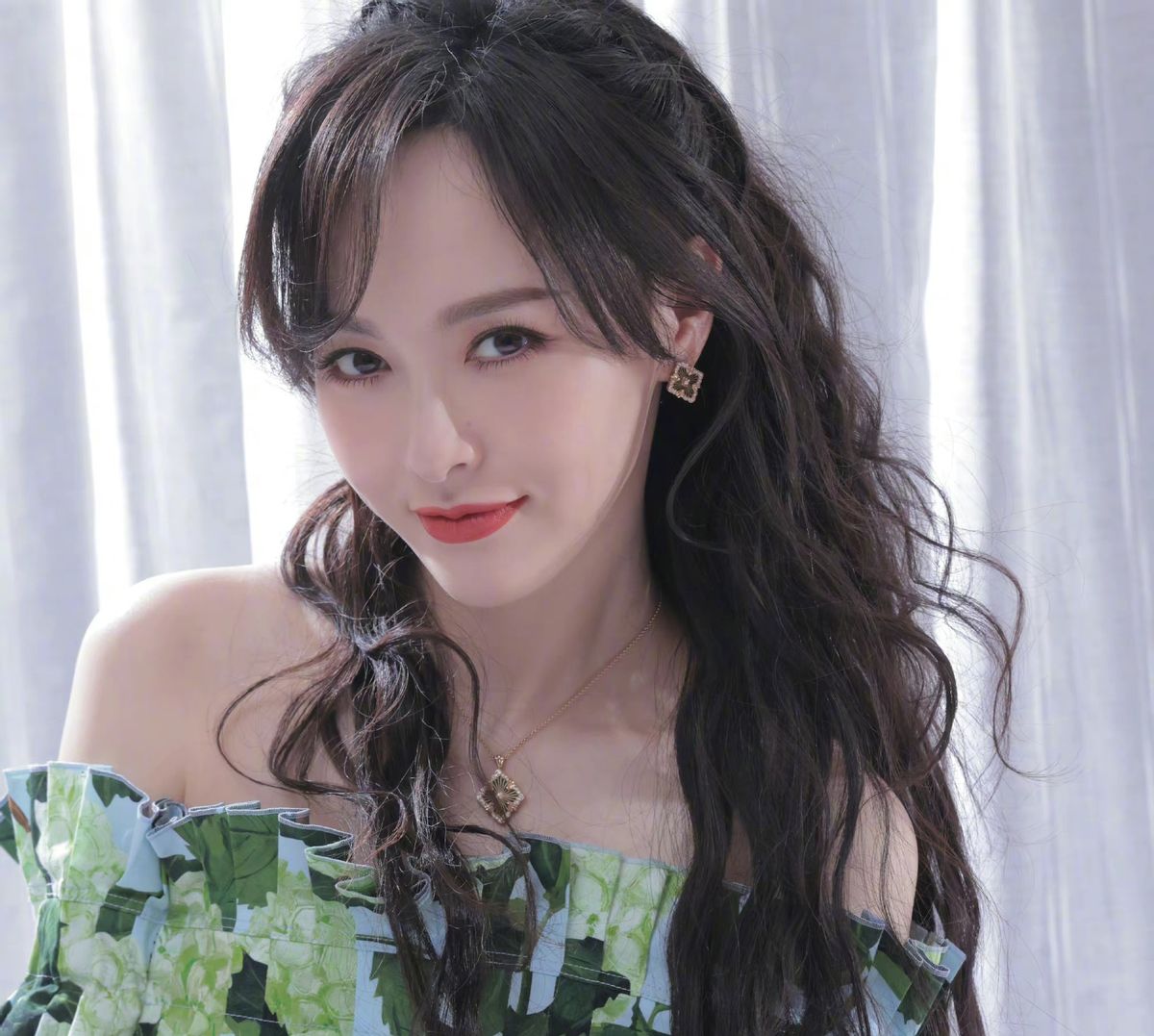 Tang Yan failed to attend the Weibo night, the support club clarified ...