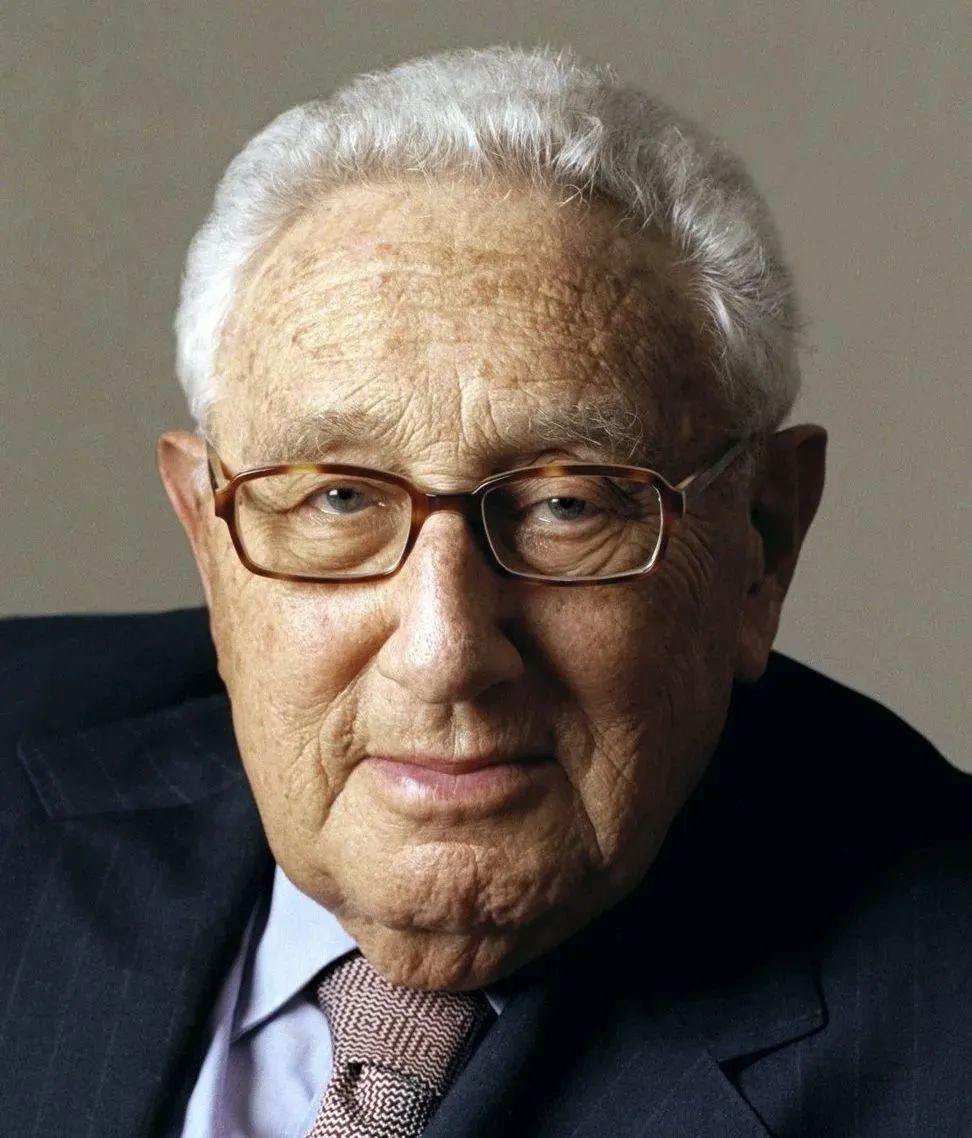 Henry Kissinger: How to Avoid Another World War - iNEWS