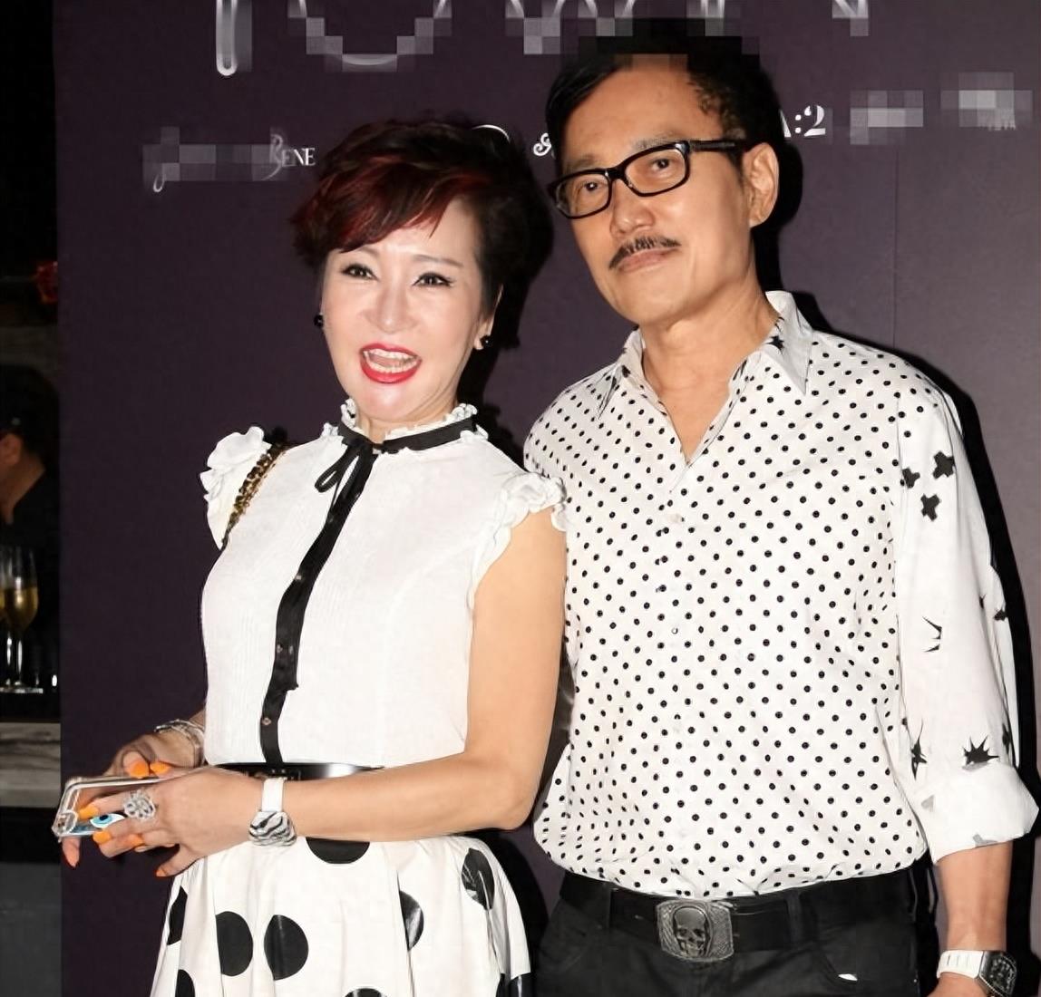 Tang Hede and Chen Shufen were on vacation in Singapore. Deborah and ...