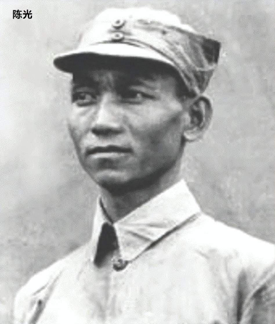 In 1954, a small building in Wuhan caught fire, and a senior PLA ...