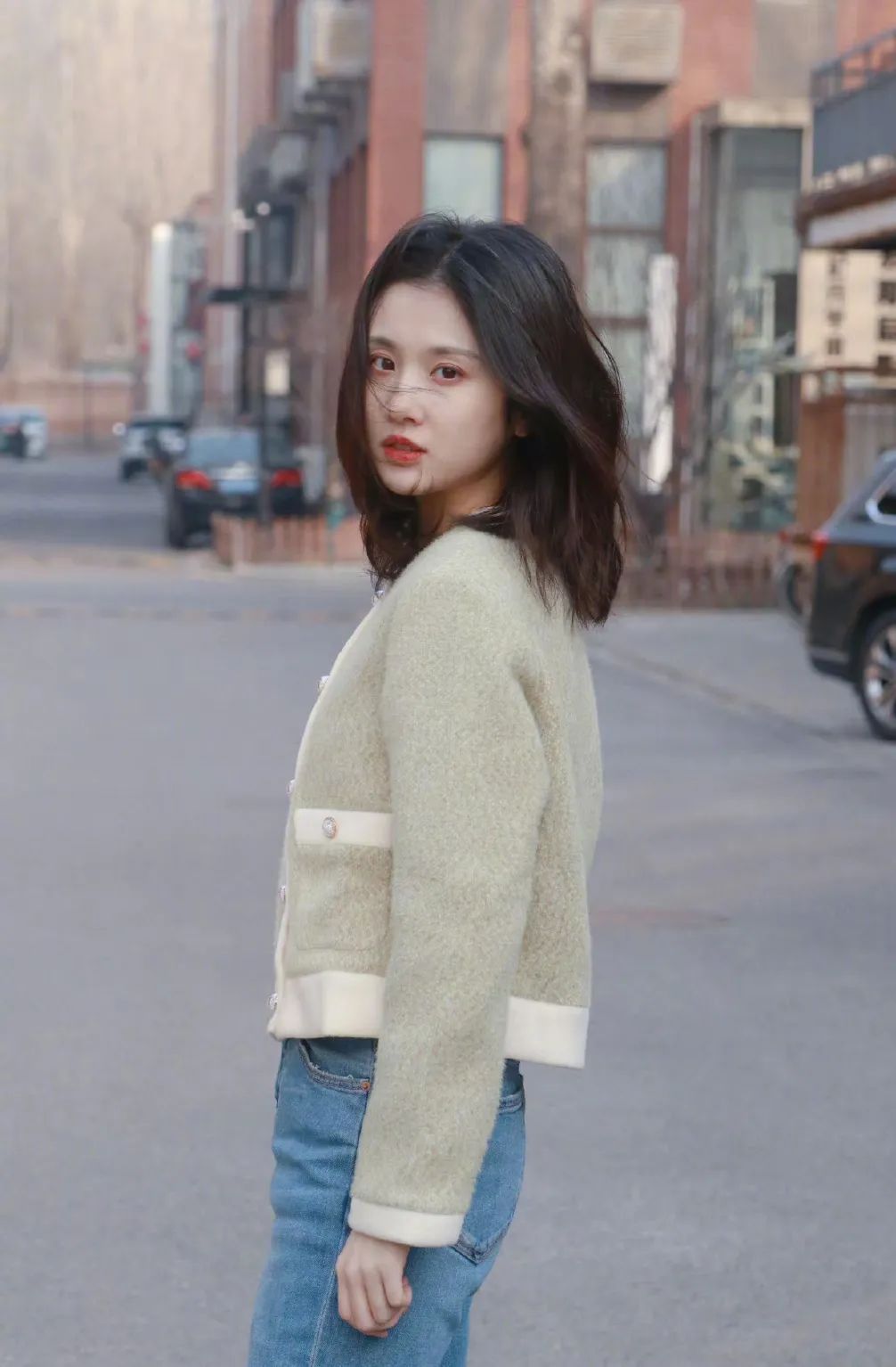 Luo Jin, Wenjing Bao, Miao Miao, Song Yuqi, Ren Min - iNEWS