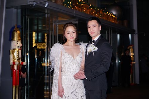 Behind Gillian Edison Chen's "Yan Family Photos", why was she ...