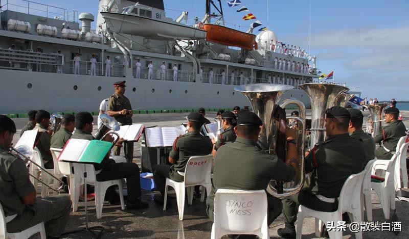How powerful is the Tongan army?Sitting on an army of more than 400 ...