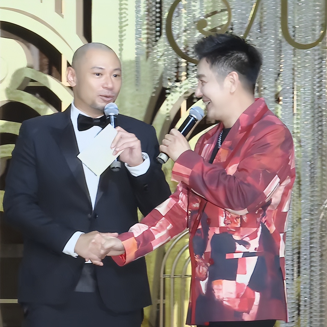 Internet celebrity rich lady Cici holds a family banquet, Aunt Xue and ...