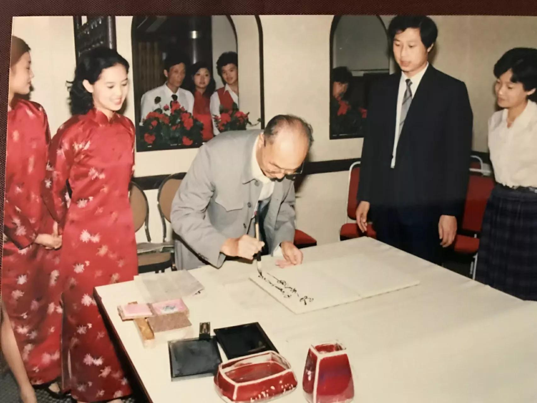 Mao Zedong, Chiang Kai-shek, Zhou Enlai, Liu Shaoqi, Zhu De, and Deng ...