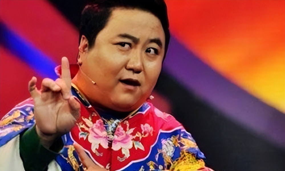 He became famous all the way with his partner Feng Gong Spring Festival ...