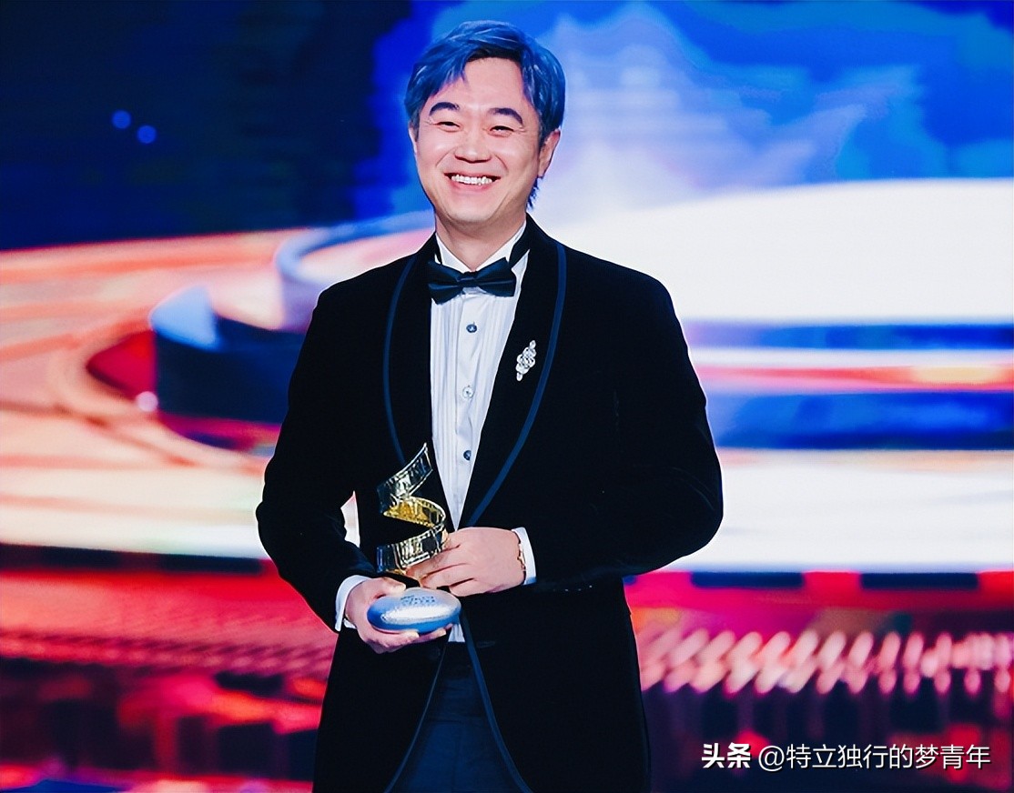 Dapeng directed the film "Enthusiasm", starring Huang Bo and Wang Yibo ...