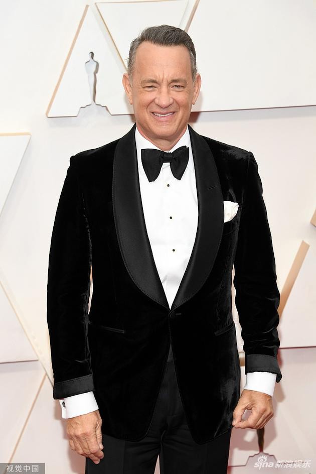 From Laughter to Tears: Tom Hanks' Emotional Transition Between Comedy ...