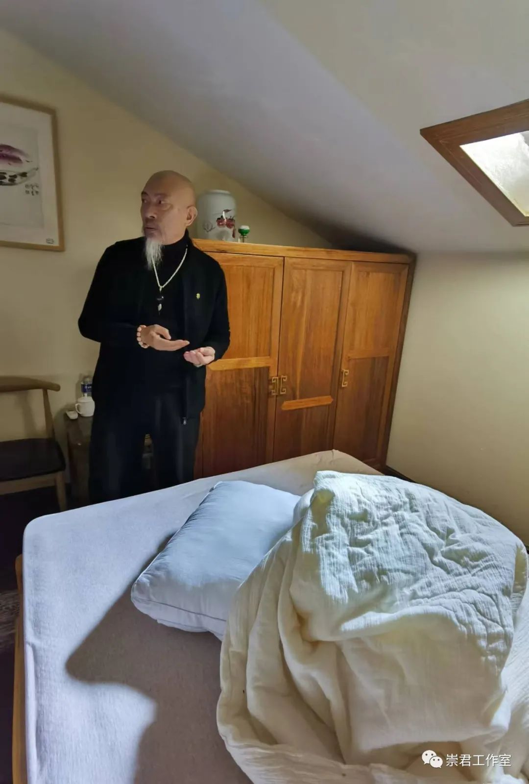 Big Brother (painter Ran Chongjun) - iNEWS