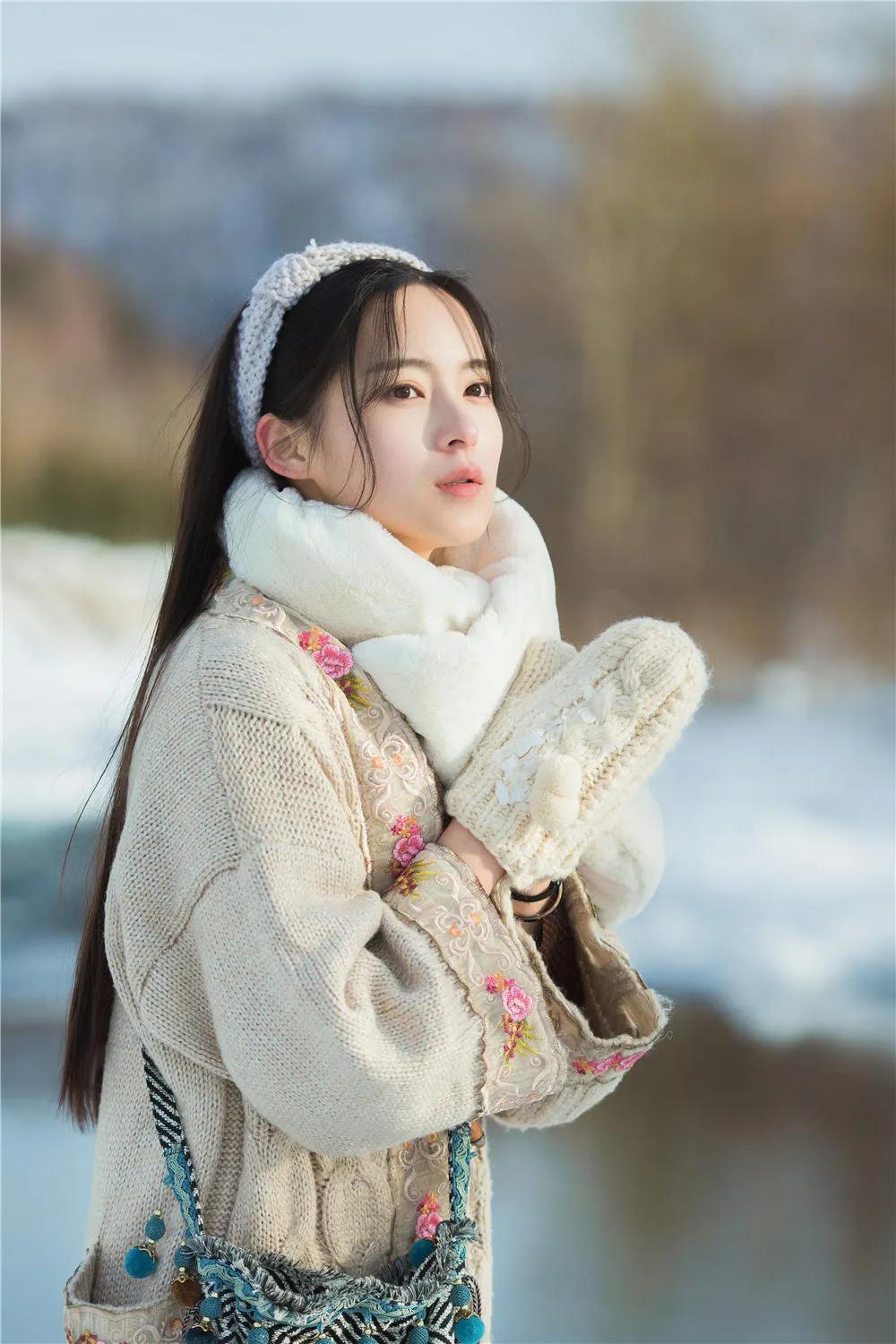 Sun Anke's personality photo is full of cool and retro texture - iNEWS