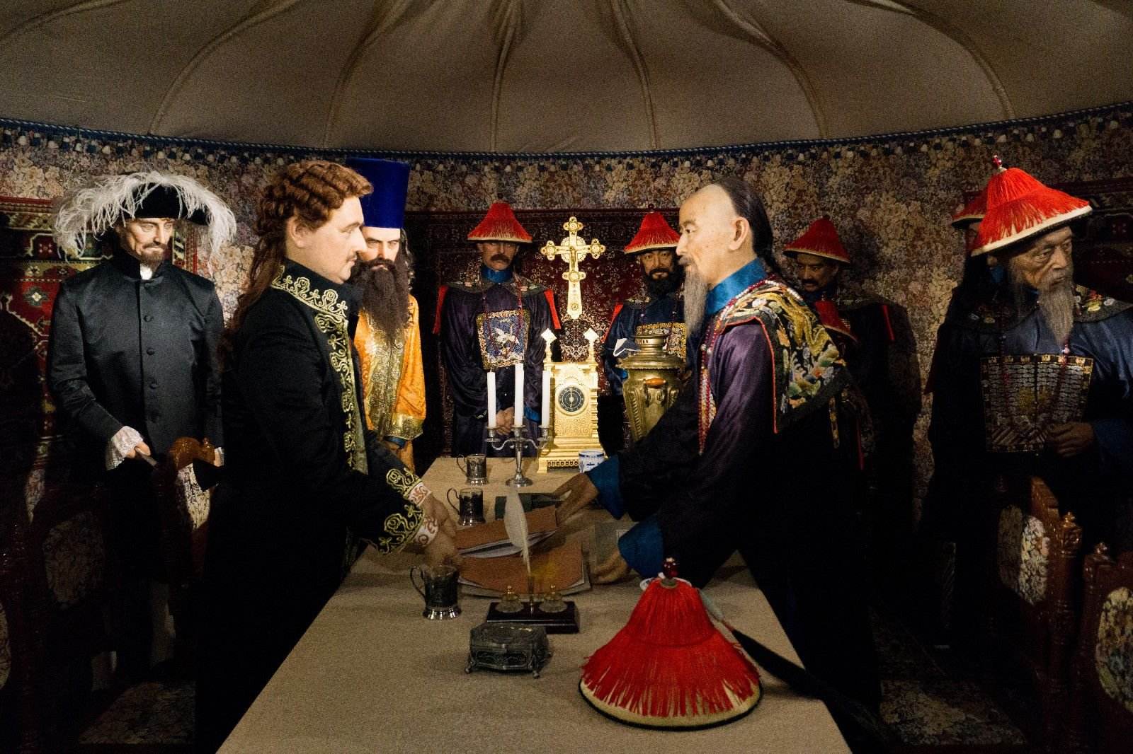 Why did Kangxi sign the "Treaty of Nerchinsk" with Tsarist Russia after ...