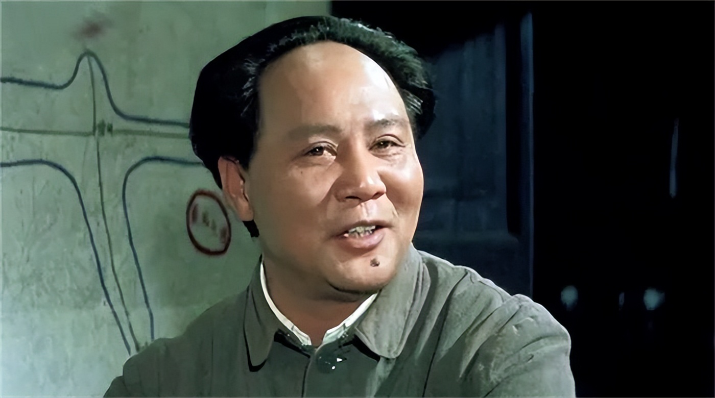 When the special actor Gu Yue was dying, his whole body turned purple ...