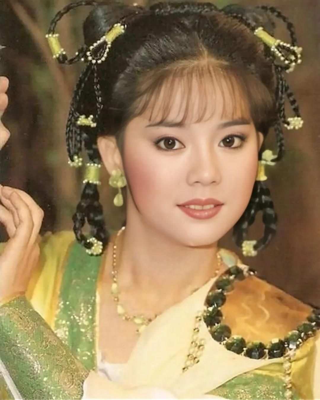 Di Ying's beautiful costume photo - iNEWS