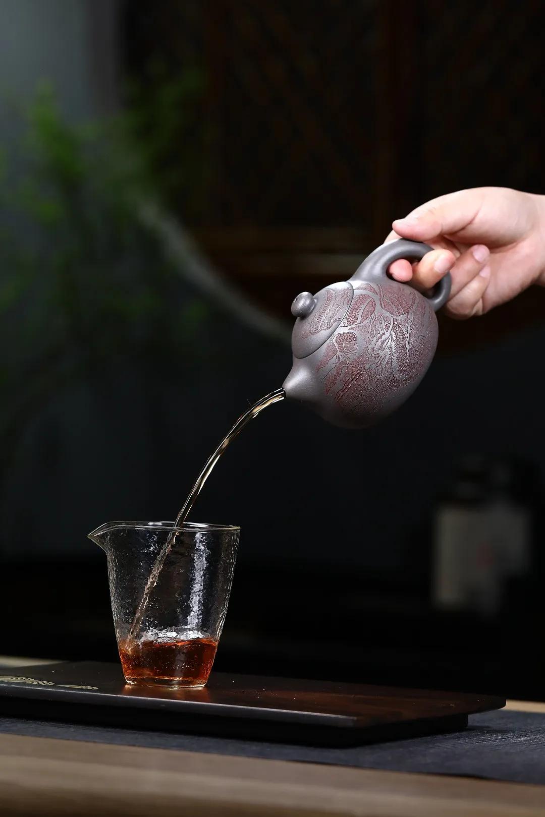 "Dragon Egg" blue stucco, 330ml, Fan Lijun Guo Gao Arts and Crafts ...