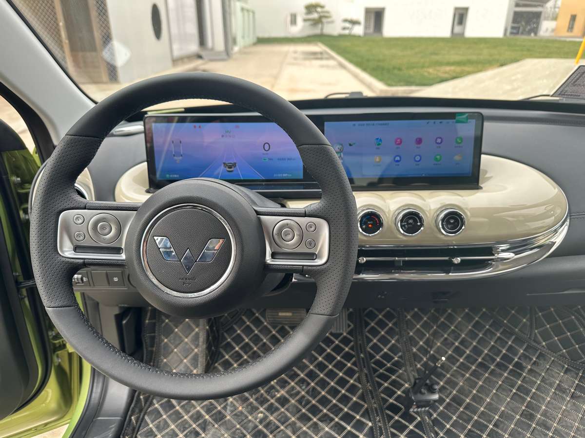 There is also a big gap between the 90,000-class small cars, let's see ...