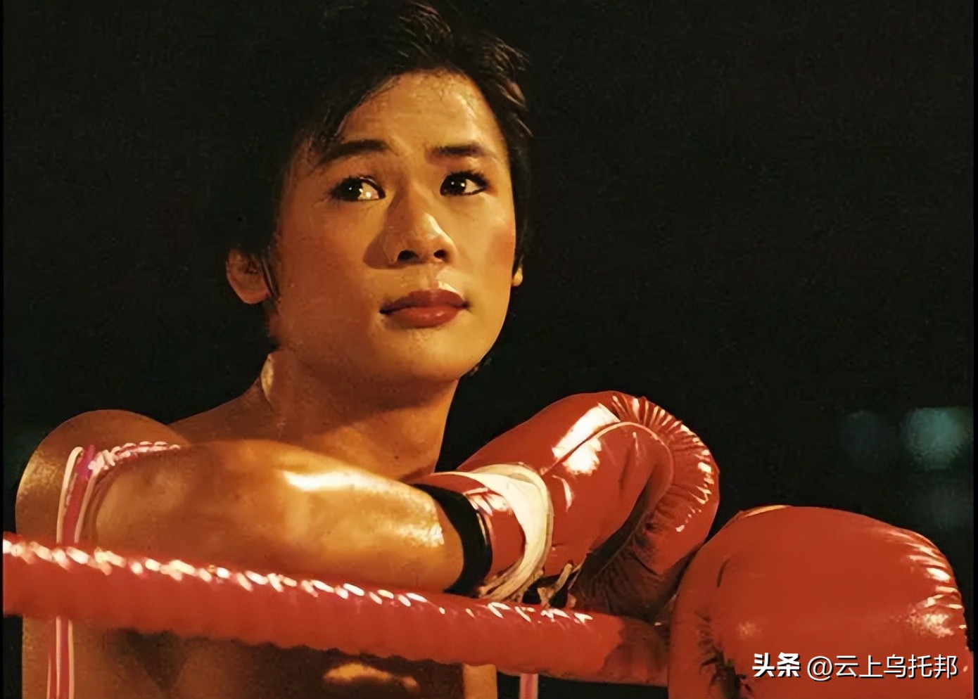 How does the movie "Beautiful Boxing King" show the theme of chasing ...