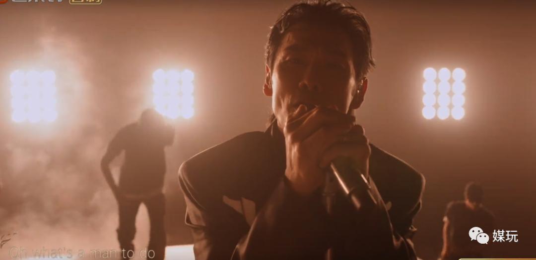 The stage designed for Fan Shiqi in "Overcoming the Thorns" hides 4 ...