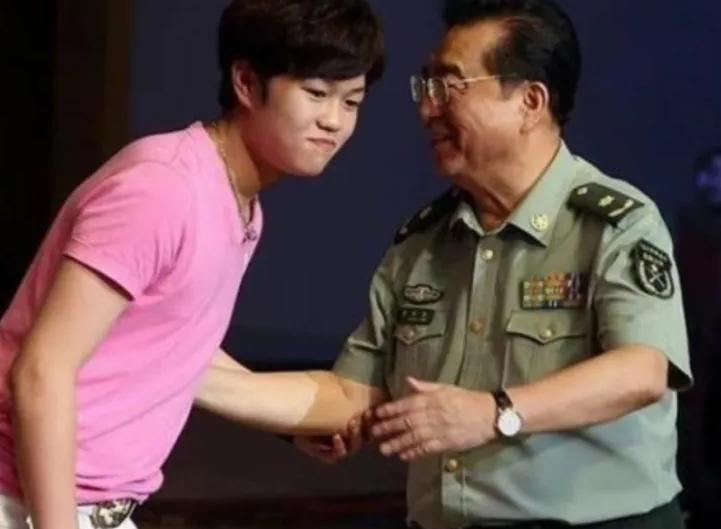 Li Tianyi, who was sentenced to 10 years for gang rape, changed his name and surname after he ...