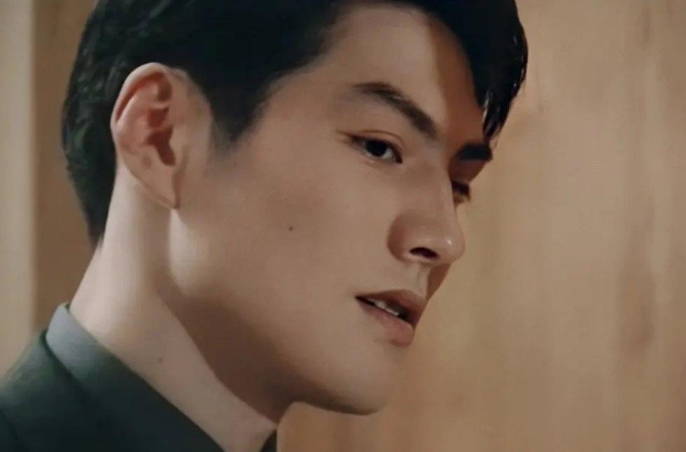 Yan Yikuan: Entering the entertainment industry by accident, he got a ...