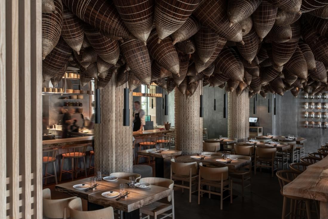 Dramatic spatial aesthetics - iNEWS