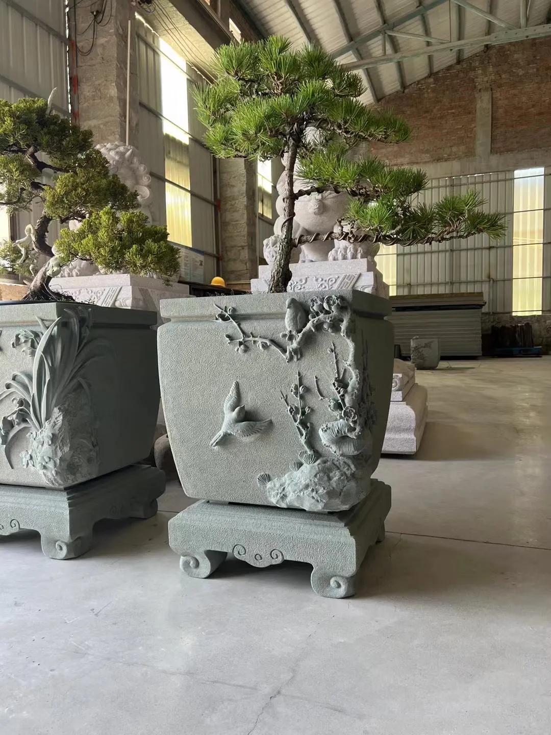 The way the stone carving works of plum, orchid, bamboo and ...