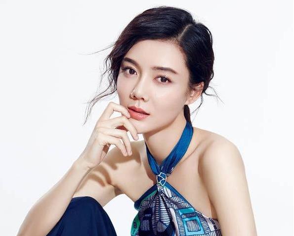 Review: Che Xiao's mother is a national first-class actress. Che Xiao's ...