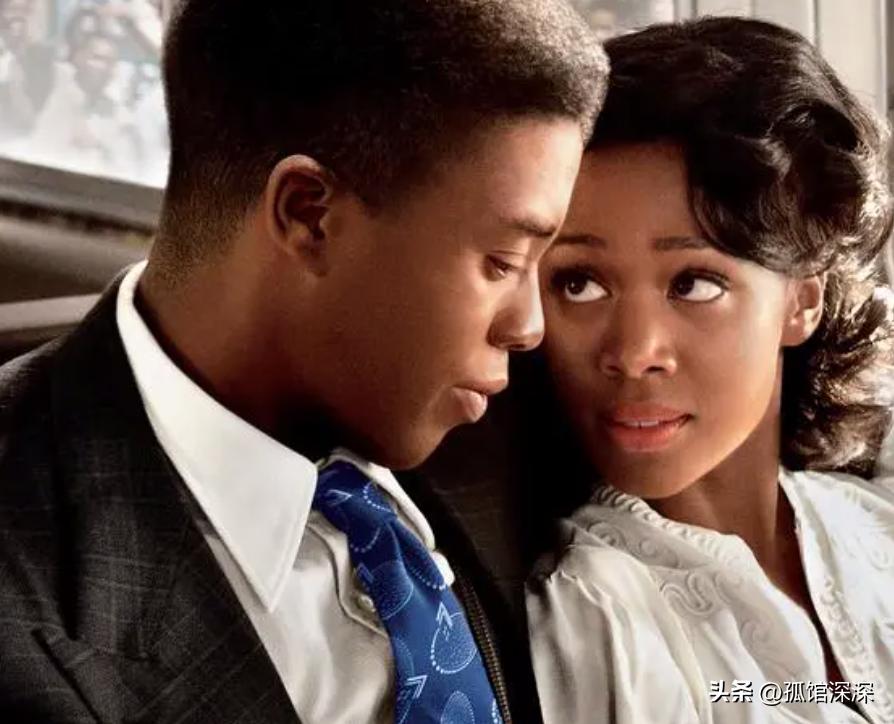 In the movie "Legend", the hero's tenacious and unyielding spirit - iMedia