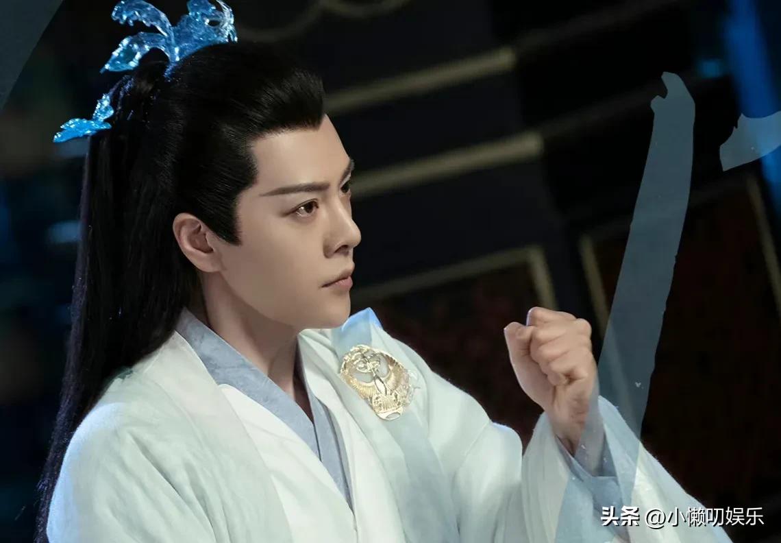 Why is Rong Hao willing to surrender in "Canglan Jue"?There are two ...