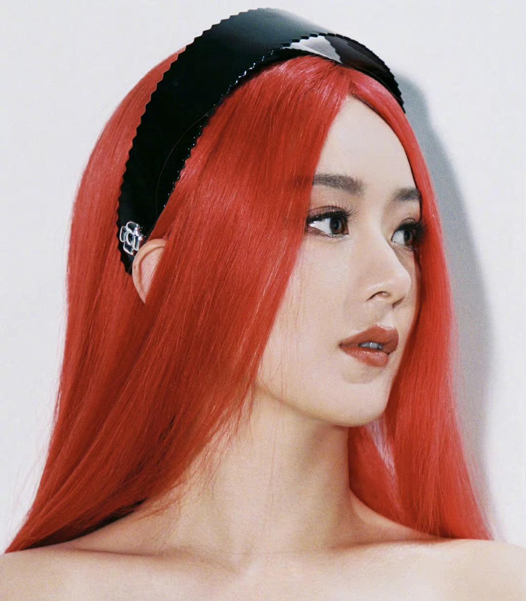 Zhao Liying, Luo Yunxi, Wu Qian, Bai Yu, Ni Ni, Qiao Xin, Wang Xiaochen - iNEWS