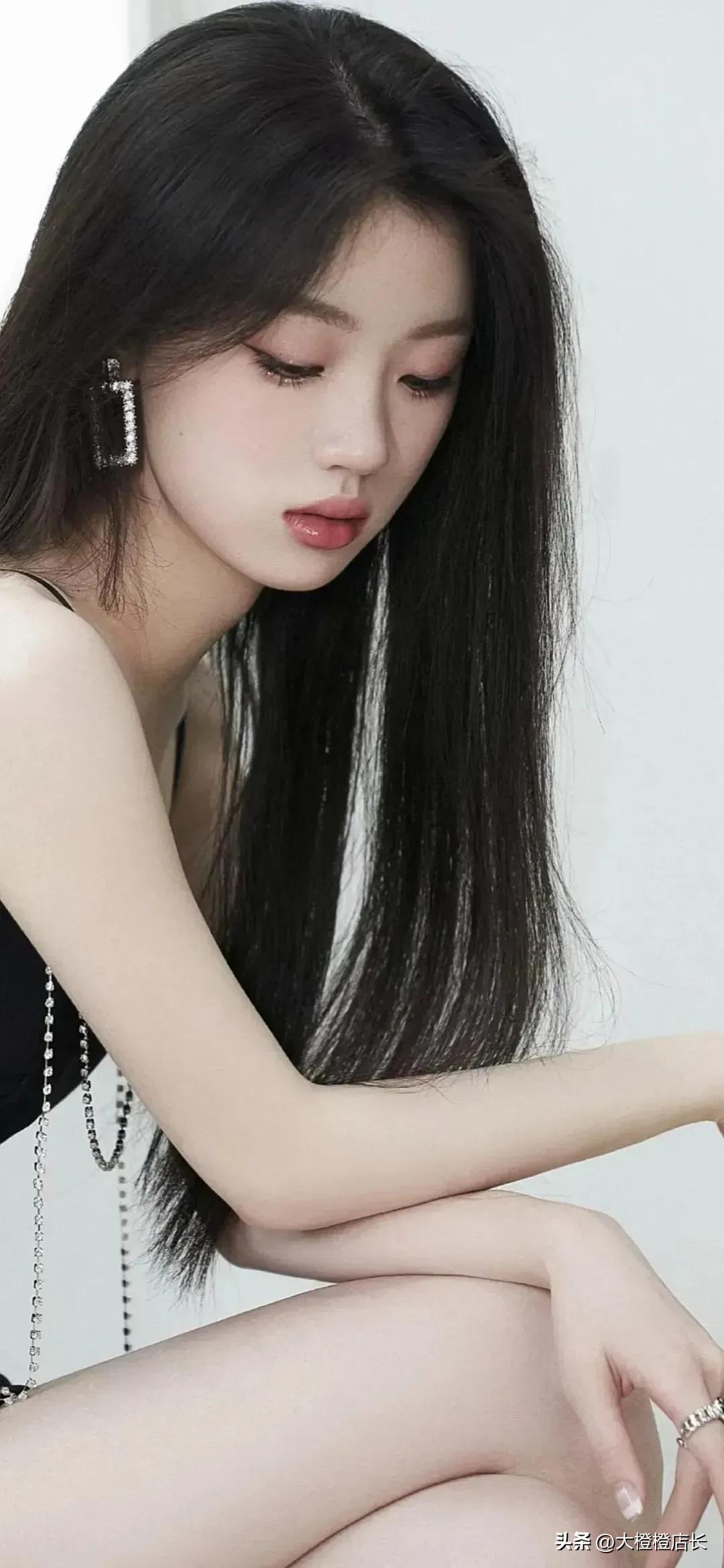 Share pictures——Shan Yichun, a temperamental beauty - iNEWS