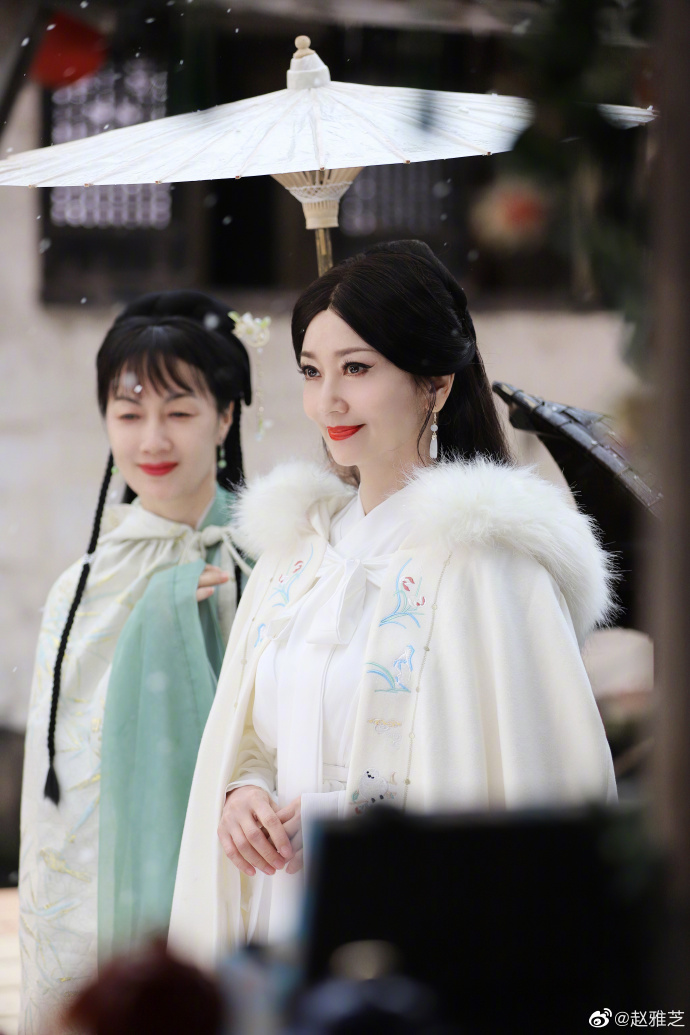 70-year-old Zhao Yazhi played the role of White Lady again, and her ...