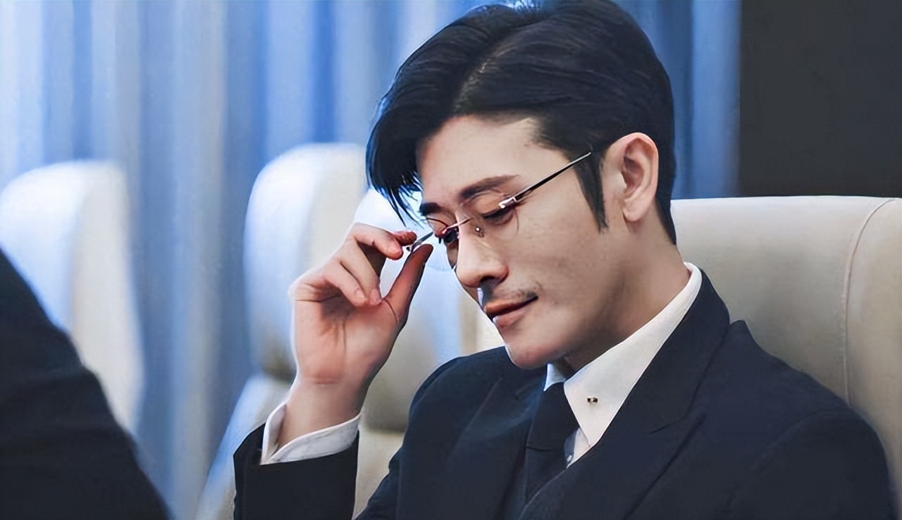 His mother is a famous producer, but Lin Yushen never hype up low-key ...