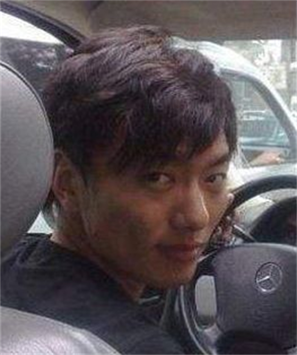 Li Qiming, who once said "My dad is Li Gang", was released from prison ...