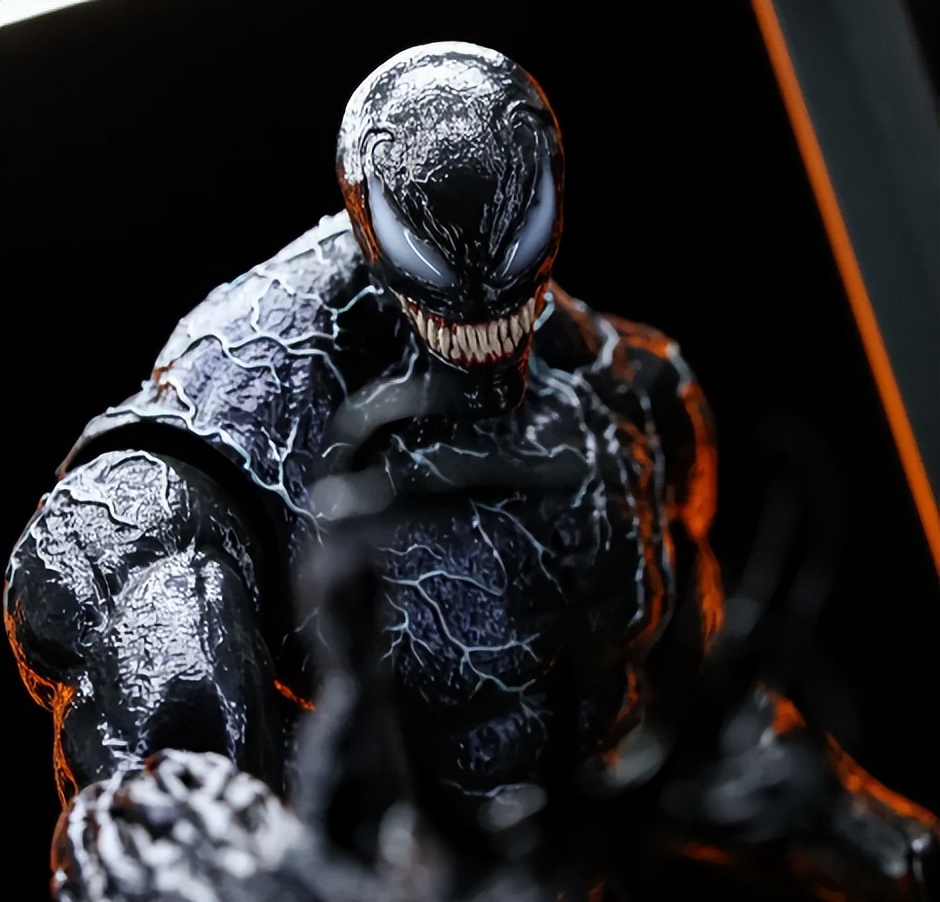 mixed reviews! The venom played by Tom Hardy has attracted heated ...