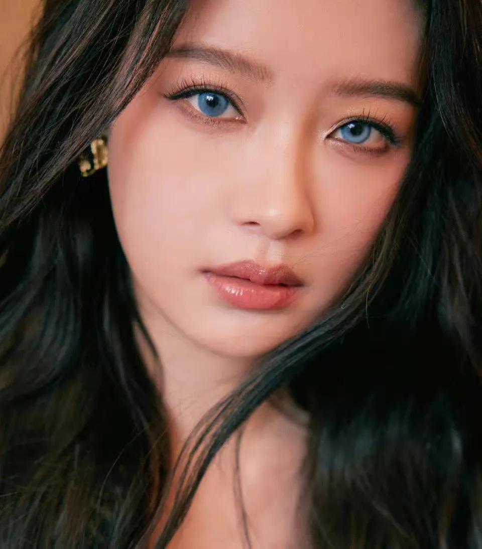 Sun Yi took her daughter Dafu camping, she was in an enviable state of ...