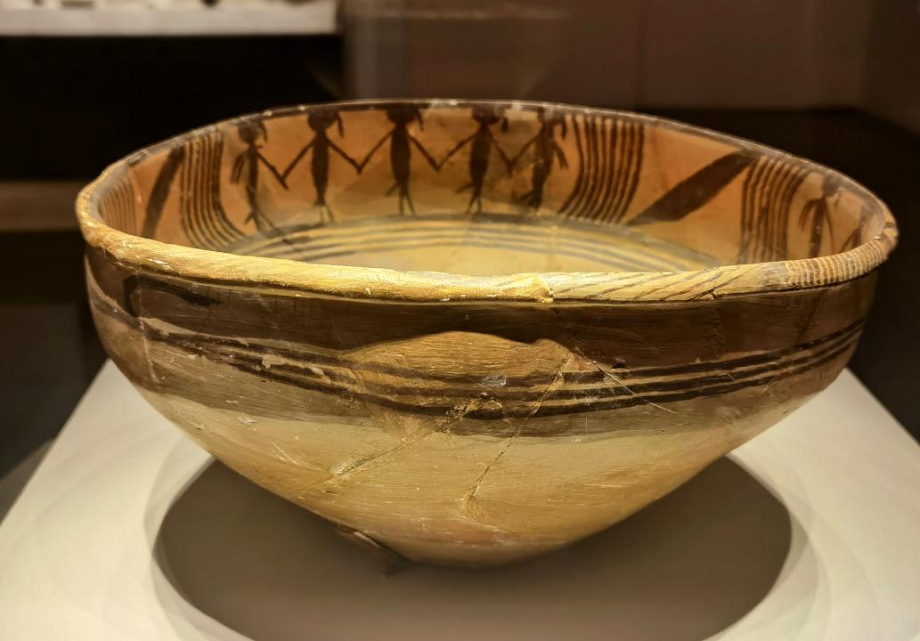 How did ancient humans create tools and weapons out of rock and metal ...