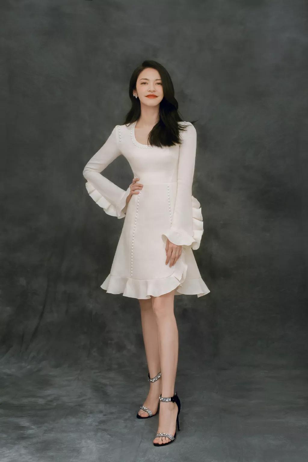 Yao Chen from the Goddess series - iNEWS