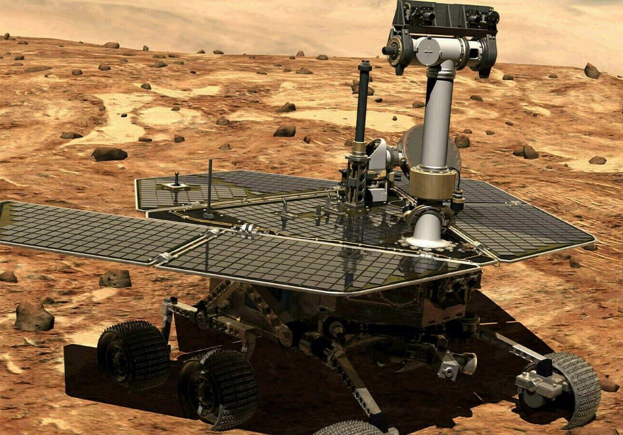 How does the solar wing of the Mars rover solve the problem of dust ...