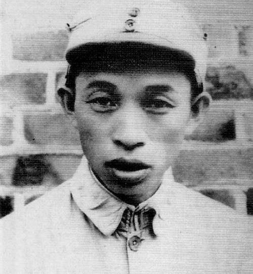 Why did the enemy choose Ye Xiang to attack and let Chen Su go? Jiang ...