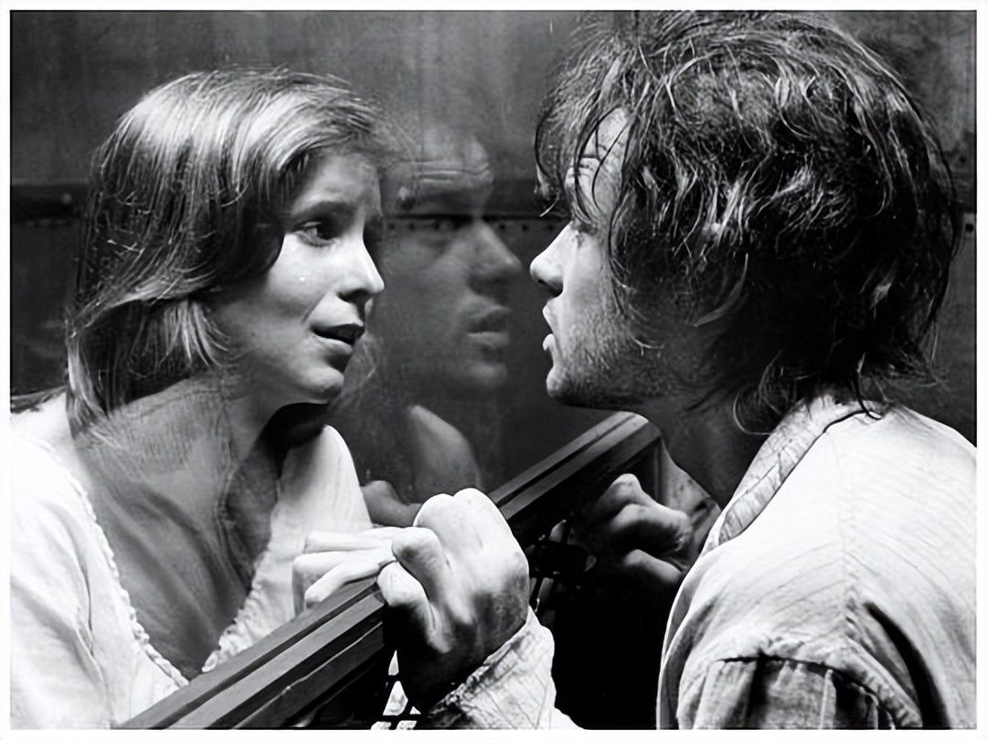 Movie "Midnight Express": Falsehood and reality, the wind symbolizing ...